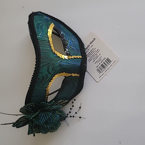 Spooky Village | Accessories | Masquerade Ball Madigras Fat Tuesday ...